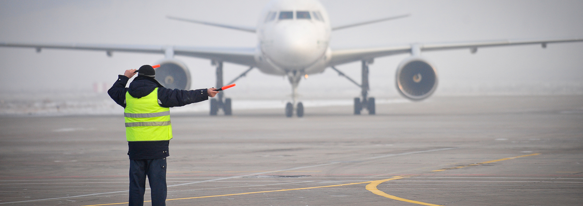 AviMet® FAA Certified Runway Visual Range System (RVR) | Vaisala