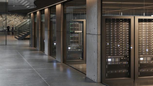 Data center decarbonization | Vaisala